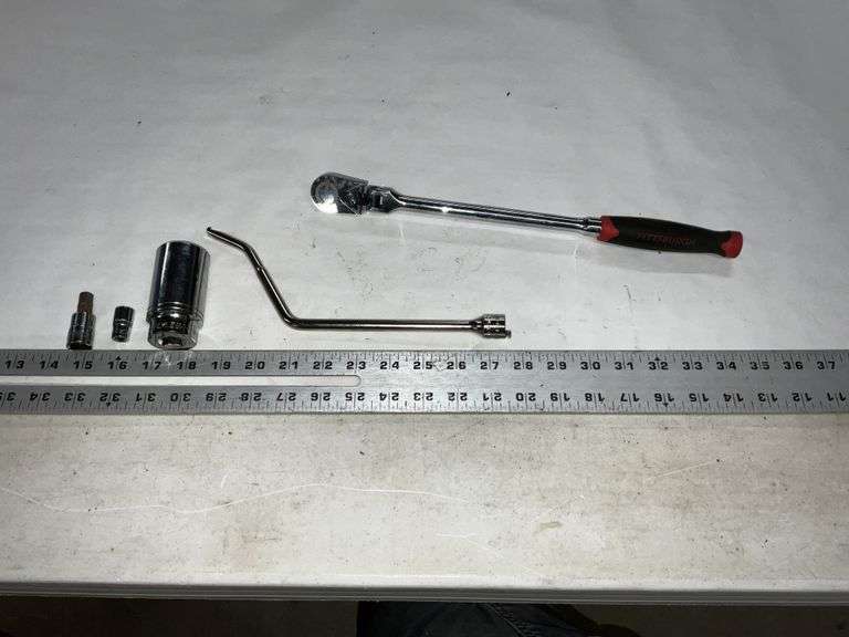 Snap-On brake tool, Pittsburgh 3/8" ratchet, - Legacy Auction Company