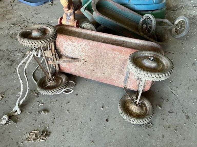 Runner sled/wagon/wander horse - Legacy Auction Company