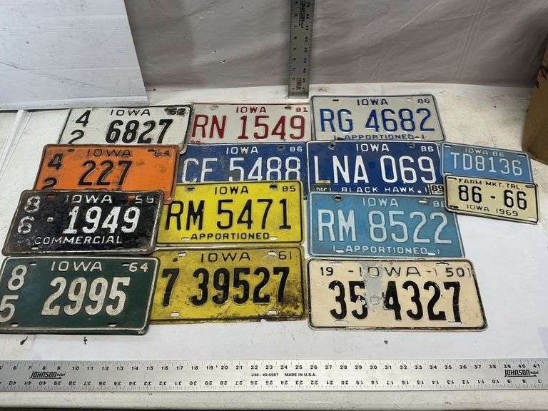 Iowa license plates - Legacy Auction Company