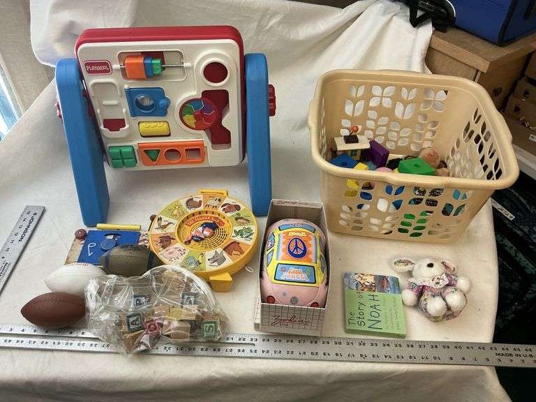 Assorted toys - Legacy Auction Company