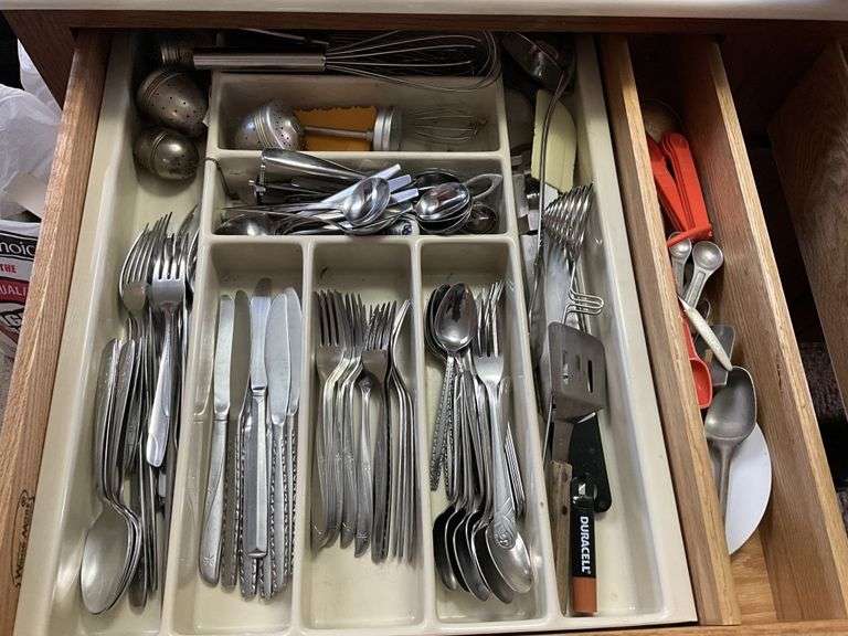 Flatware, etc. Everything in drawer - Legacy Auction Company