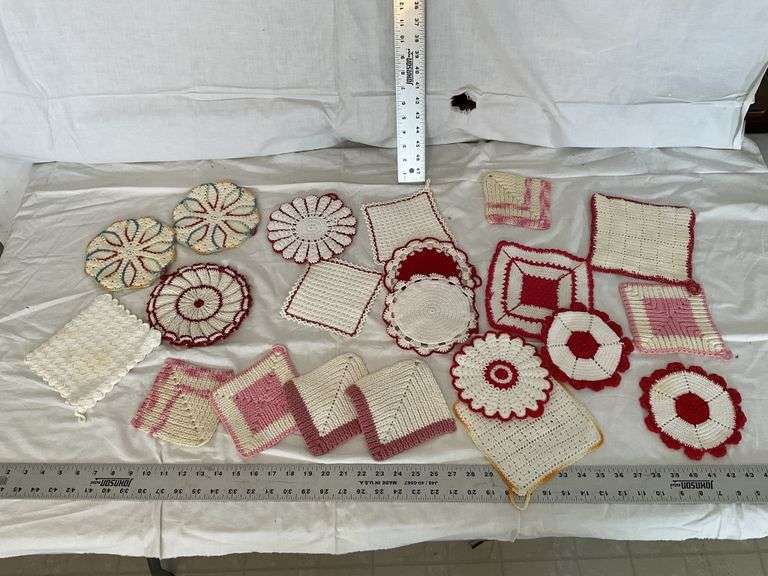Vintage hot pads - Legacy Auction Company