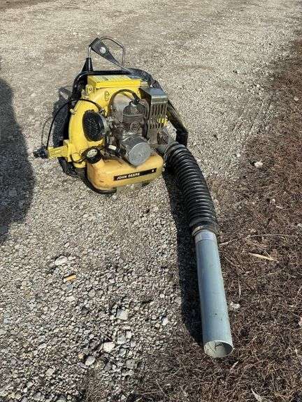 John Deere 4 leaf blower - Legacy Auction Company