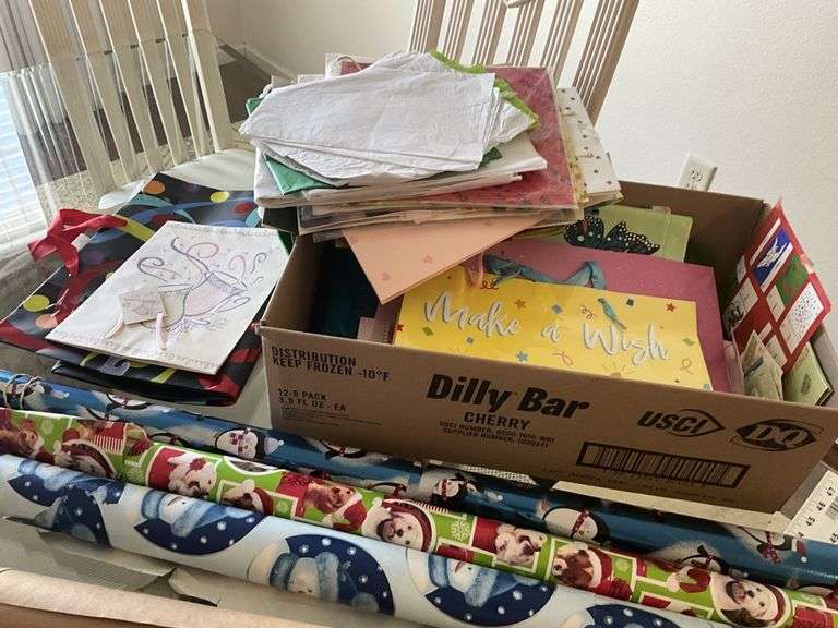 Assorted wrapping paper with tote and gift bags - Legacy Auction Company