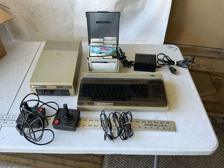 Commadore 154l - Legacy Auction Company