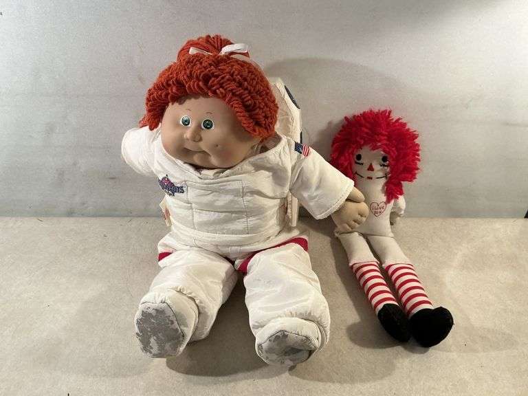 Cabbage Patch astronaut and Raggedy Ann doll - Legacy Auction Company