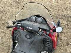 1999 Yamaha V max 500 deluxe - Legacy Auction Company