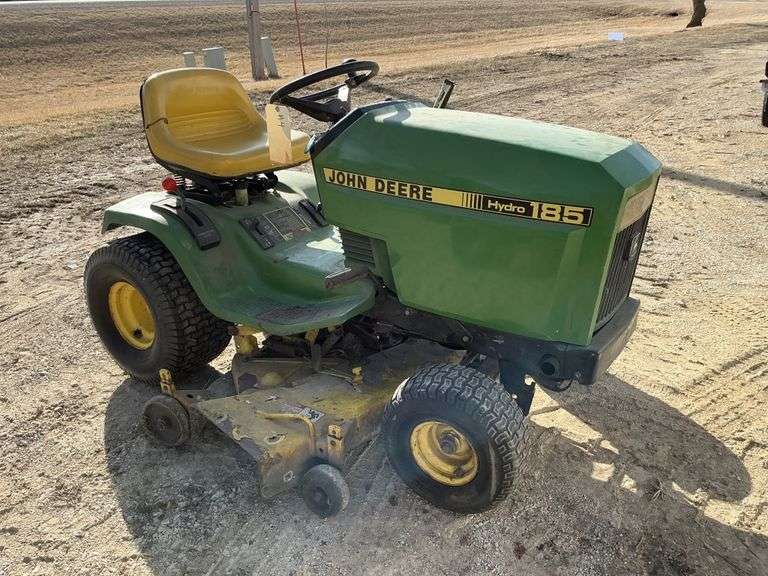 John Deere 185, runs good! Needs new battery! - Legacy Auction Company