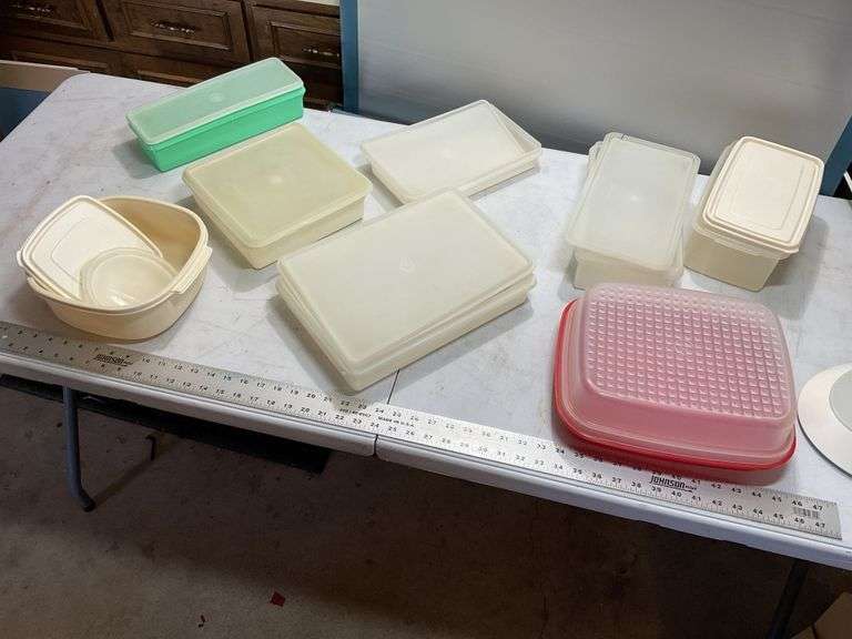 Tupperware etc, some slight damage - Legacy Auction Company