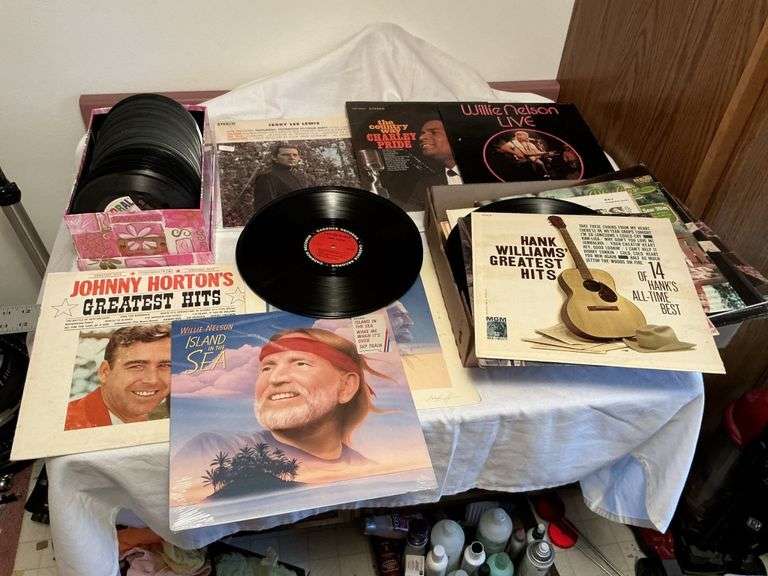Assorted country records - Legacy Auction Company