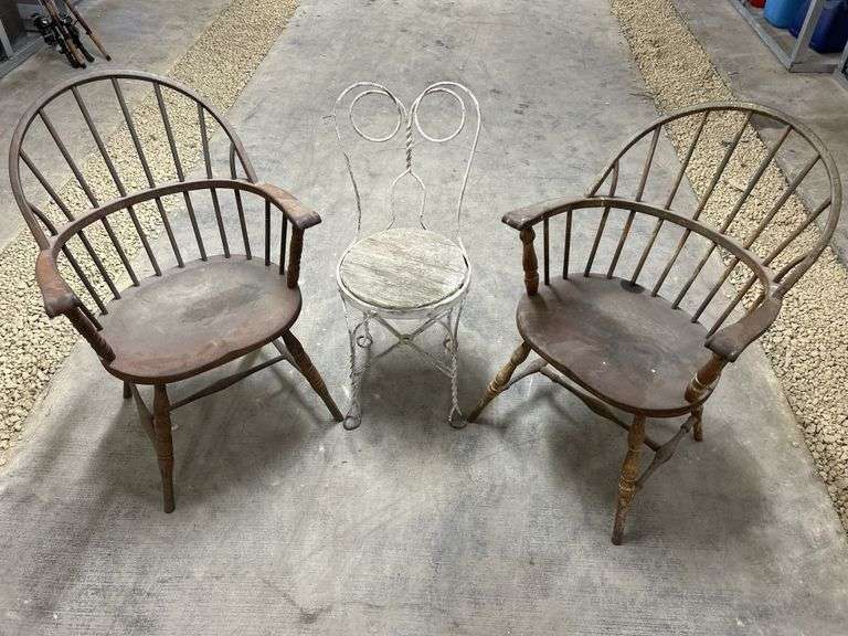 Vintage chairs - Legacy Auction Company