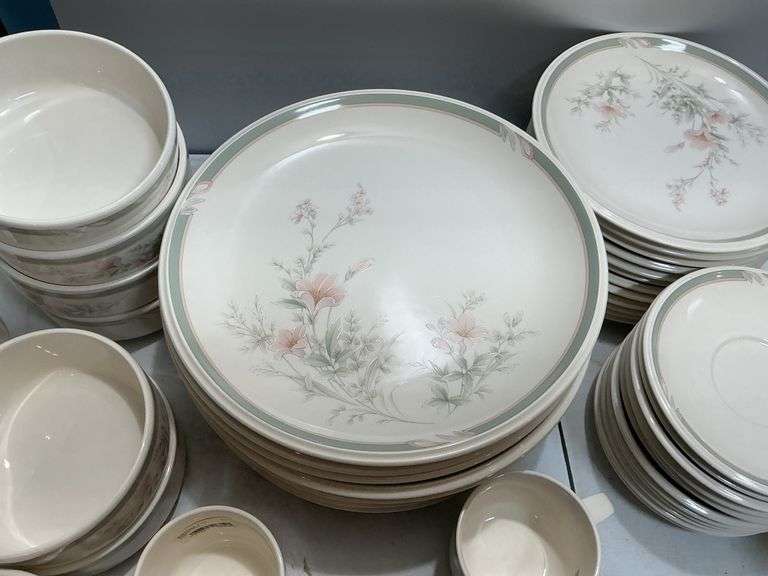 Noritake Misty Isle dish set for 12 NEW! - Legacy Auction Company