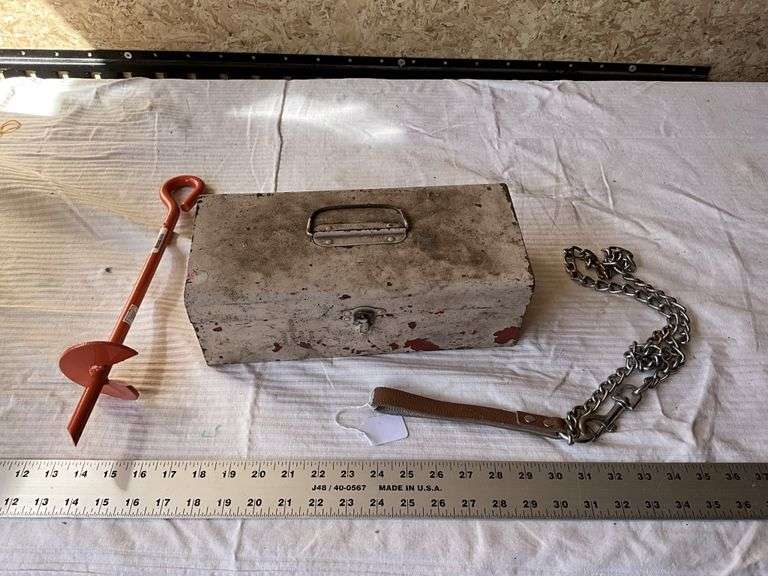 15" earth anchor, hardware and dog leash - Legacy Auction Company