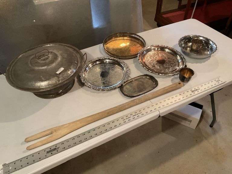 Primitive clothes, washing stick, dough pan and - Legacy Auction Company