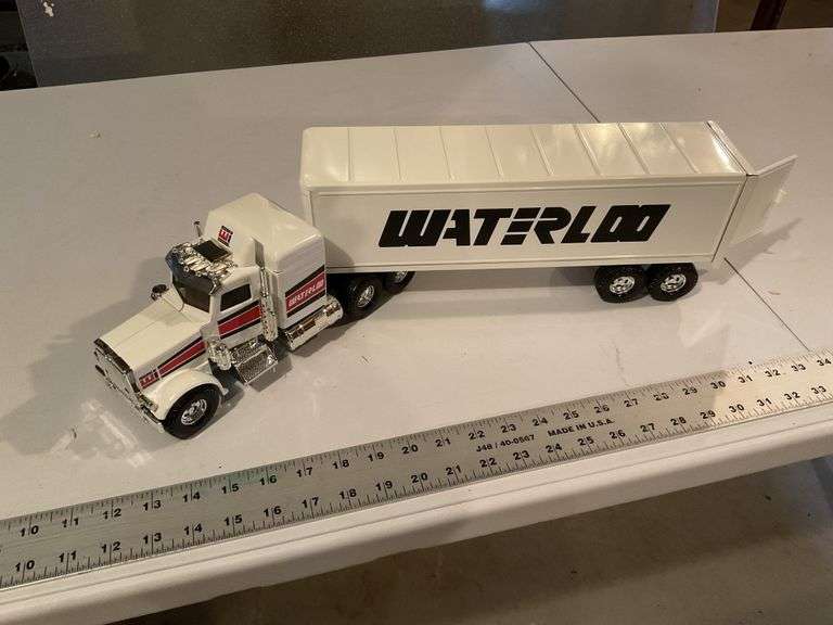 Waterloo industries Ertl semi - Legacy Auction Company