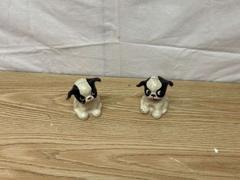 Cast-iron dog banks - Legacy Auction Company