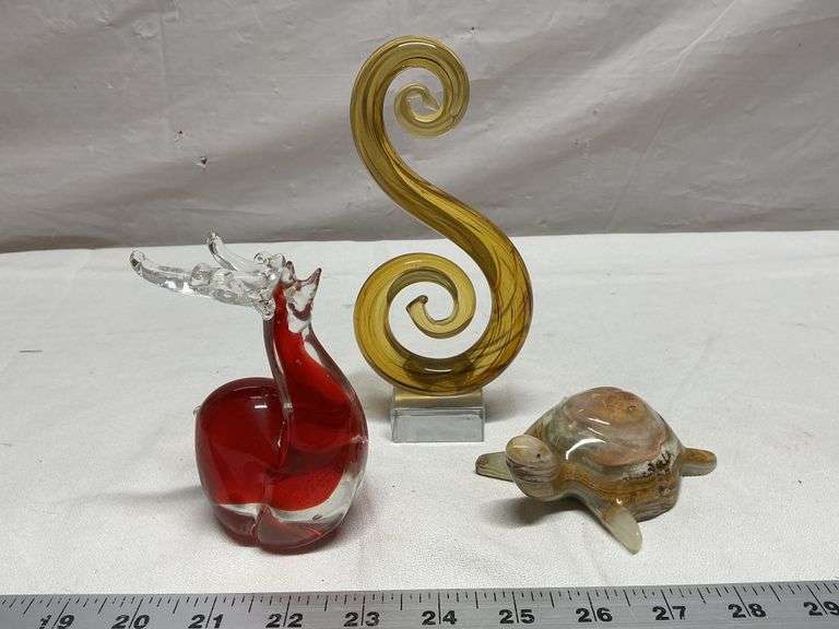 Marble turtle, misc glass - Legacy Auction Company