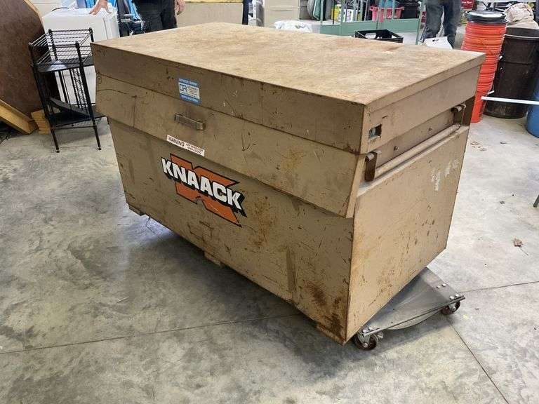 Knaack heavy metal job box , 5' wide by 32 "deep - Legacy Auction Company