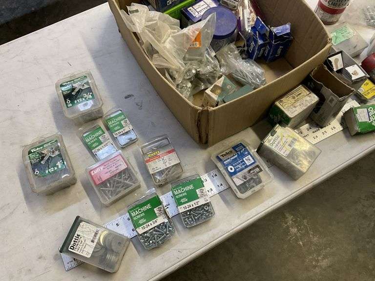 Assorted hardware - Legacy Auction Company