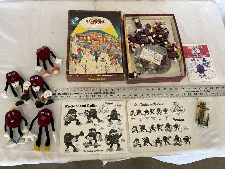 Hardee's Grapevine tour California Raisin - Legacy Auction Company