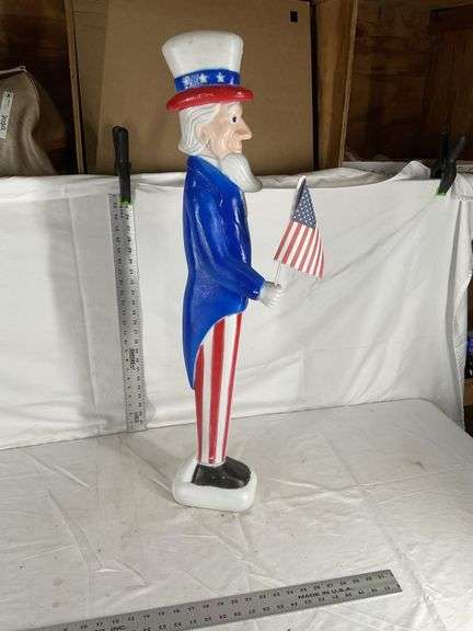 Uncle Sam blow mold, no cord - Legacy Auction Company