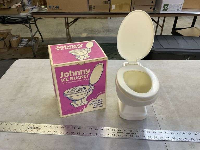 Johnny ice bucket - Legacy Auction Company