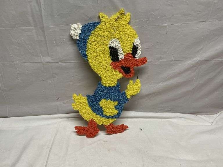 Vintage melted plastic popcorn duck - Legacy Auction Company