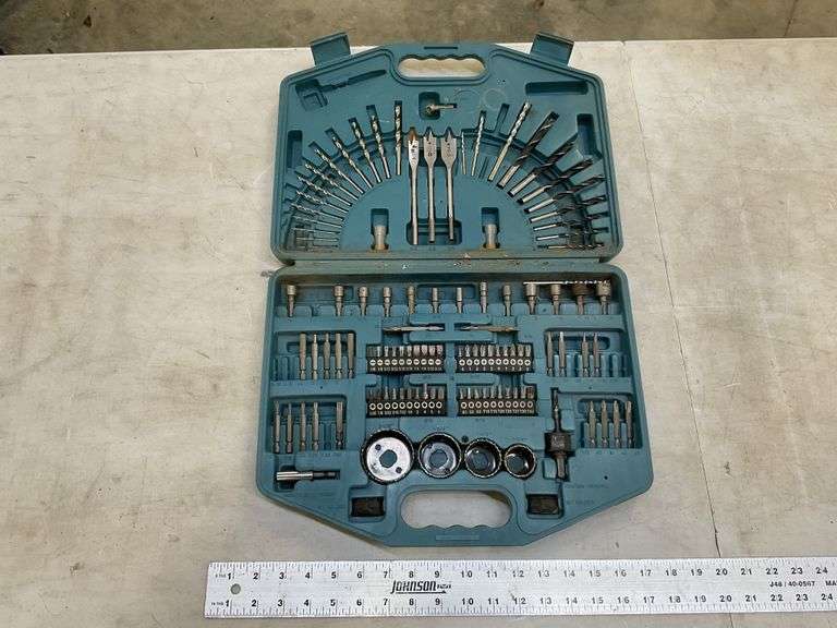 PT Tool bit set - Legacy Auction Company
