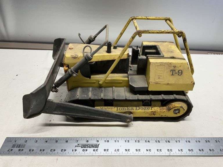 Mighty Tonka dozer T – 9 - Legacy Auction Company