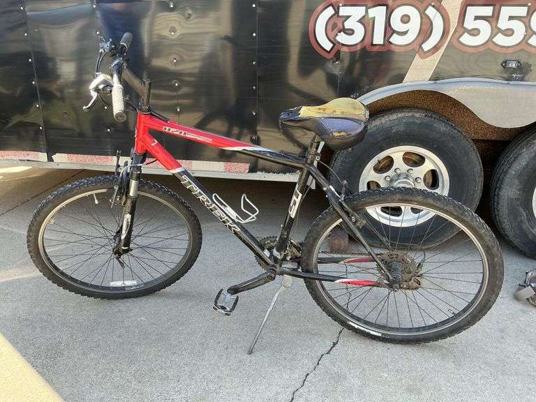 Trek 820 bike - Legacy Auction Company