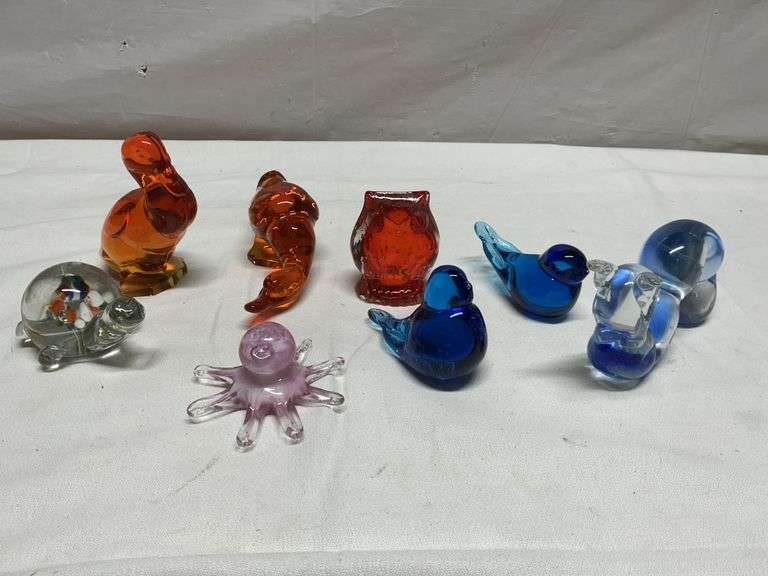 Glass figures - Legacy Auction Company
