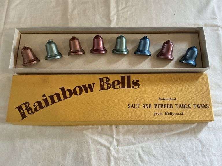 1950s Rainbow bells salt/pepper shakers - Legacy Auction Company