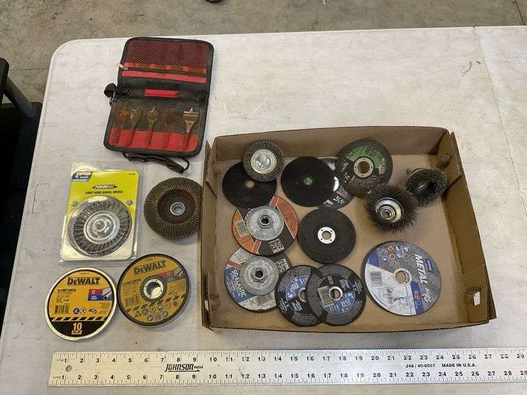 Assorted cut off wheels etc. - Legacy Auction Company