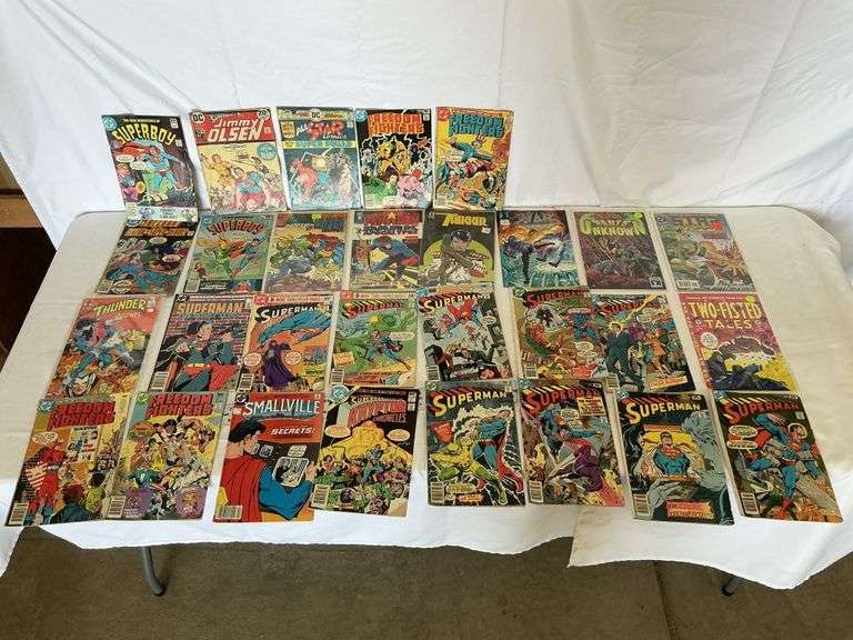 29 DC comics - Legacy Auction Company