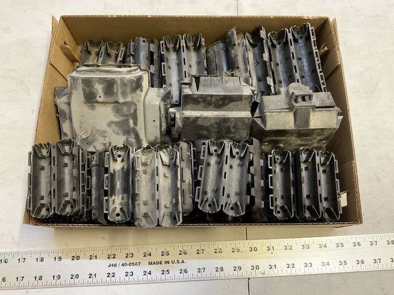 O and D die covers - Legacy Auction Company