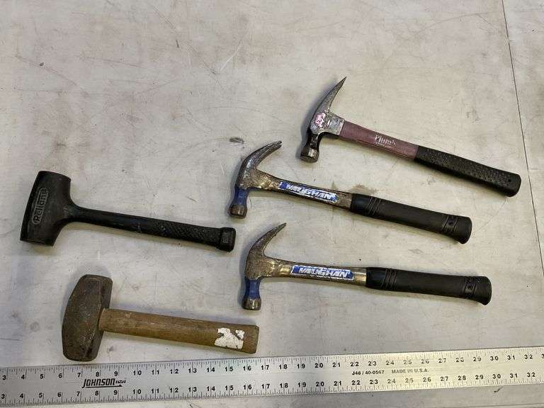 Assorted hammers - Legacy Auction Company