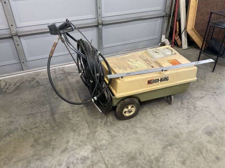 Kleen King pressure washer, needs work - Legacy Auction Company
