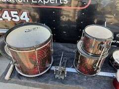 First Act drum set - Legacy Auction Company