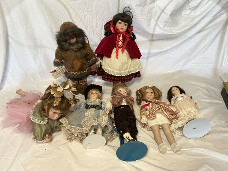 Dolls - Legacy Auction Company