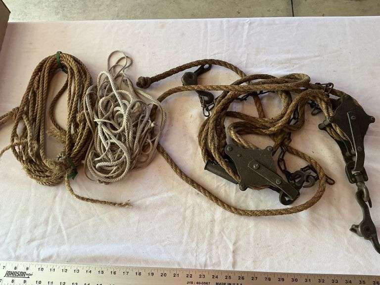 Misc rope, wire stretcher - Legacy Auction Company