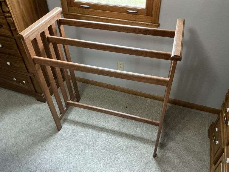 Oak quilt rack 39" x 19" x 41" - Legacy Auction Company