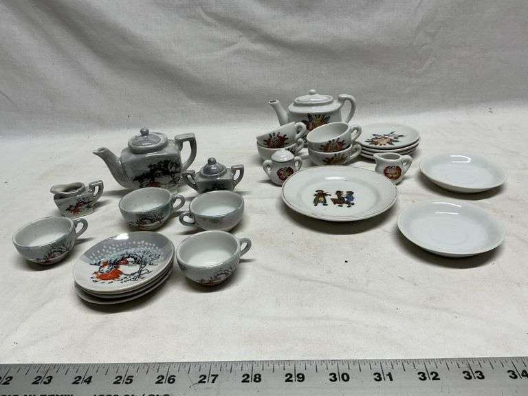 Miniature tea sets - Legacy Auction Company