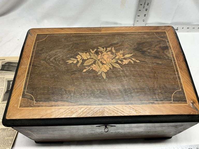 1900s Victorian Swiss cylinder music box with - Legacy Auction Company