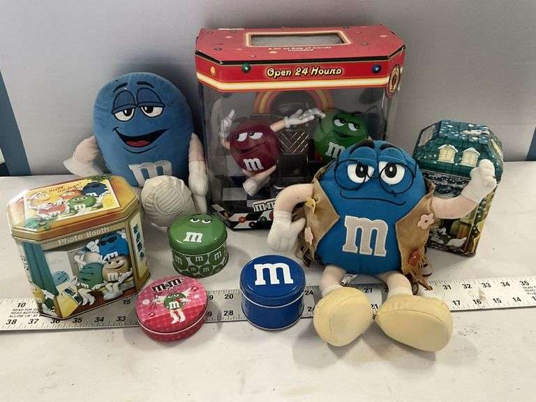 M&M’s items - Legacy Auction Company