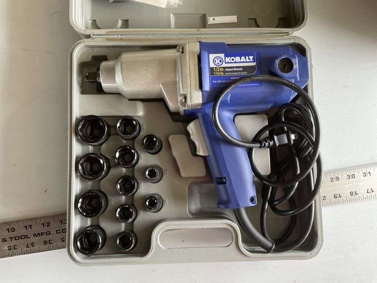 Kobalt, heavy duty half inch impact wrench with - Legacy Auction Company
