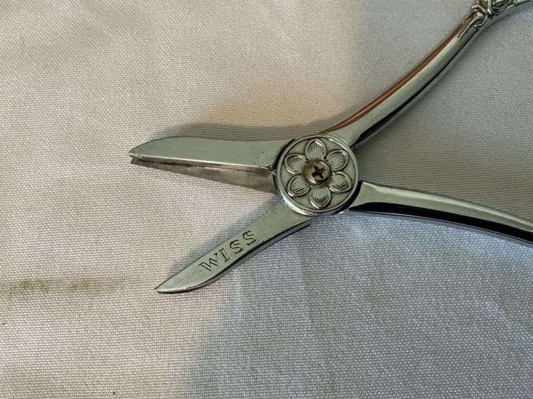 Wiss flower shears - Legacy Auction Company