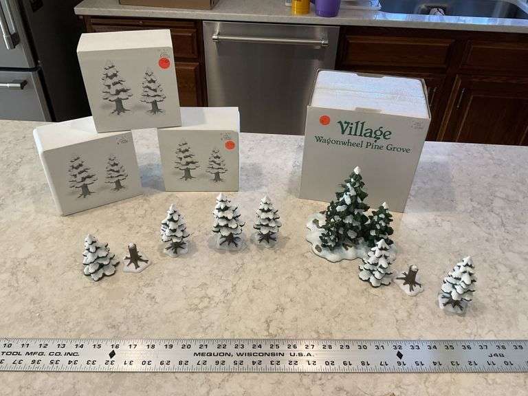 Department 56 Village wagon, wheel Pine Grove, - Legacy Auction Company