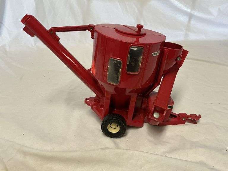 CASE mixer/grinder - Legacy Auction Company
