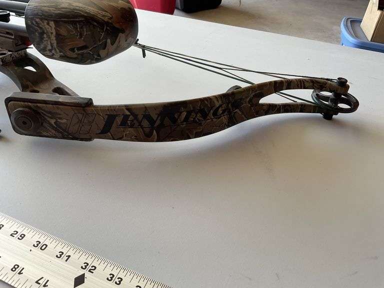 Jennings compound bow, with arrows and etc. - Legacy Auction Company