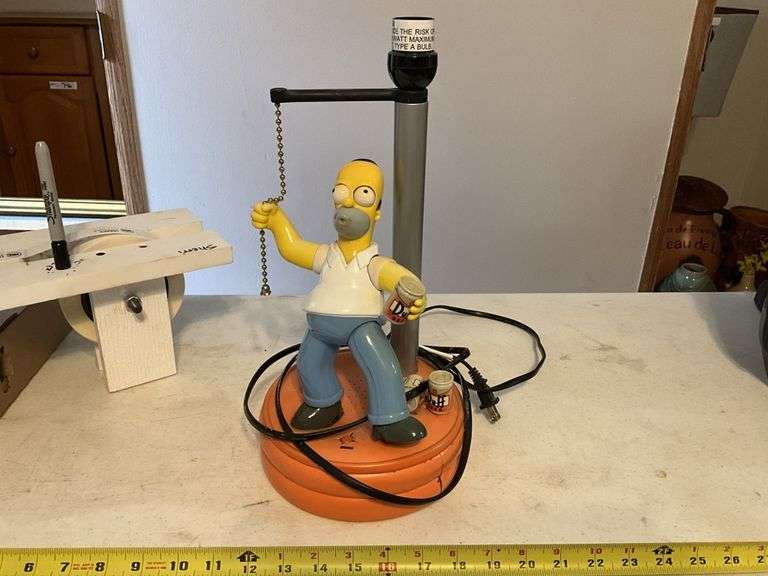 Homer Simpson light - Legacy Auction Company